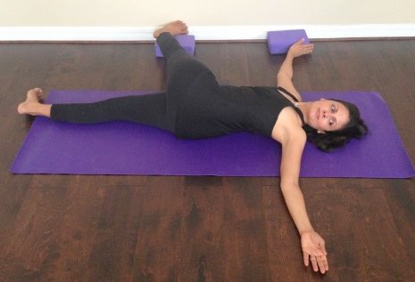 Supta Matsyendrasana